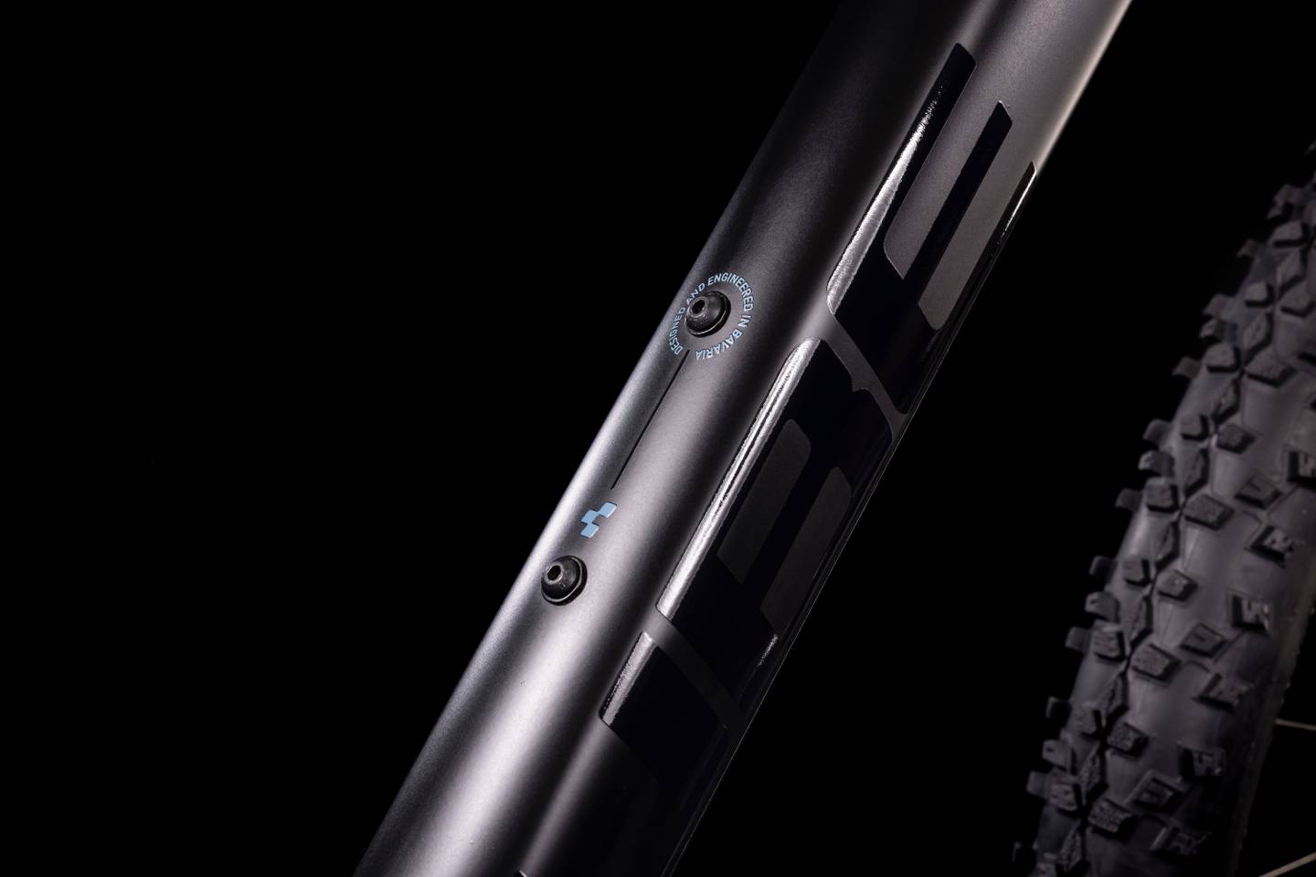 Cube Access WS black'n'blue 2022 - רודי אקסטרים